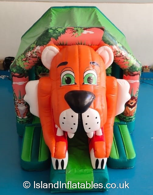 3d Bouncy Castle For Hire - Bouncy Castle / Entertainment / Rodeo Bull ...